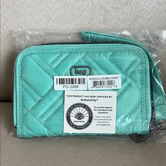 lug | Bags | Nwt Lug Legacy Collection Rodeo Rfid Wallet In Bubble Mint ...